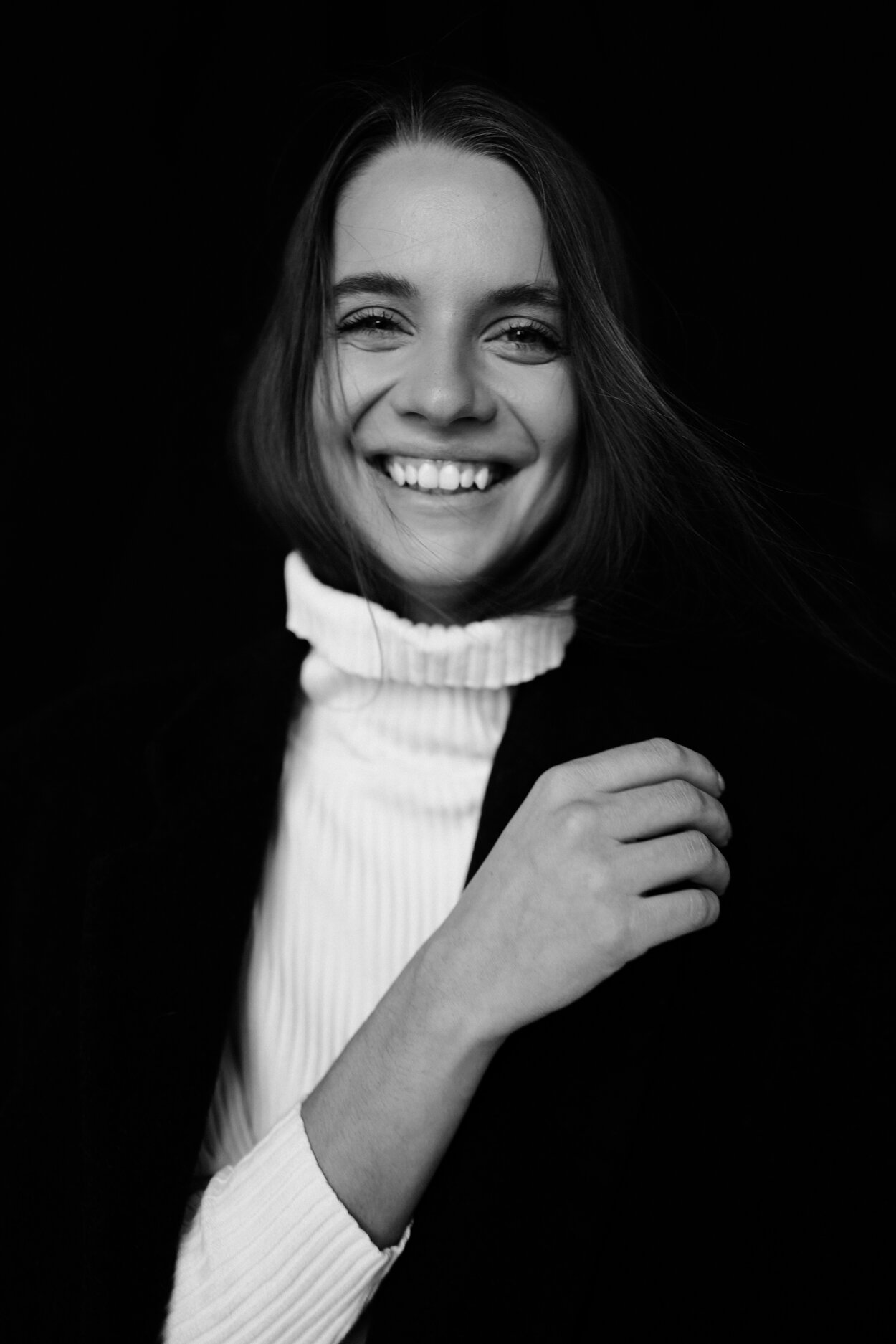 Barbara Mroz - Model Portfolio & Booking - Swipecast