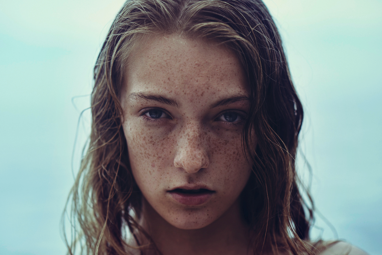 Lauren Hurlbut - Model Portfolio & Booking - Swipecast