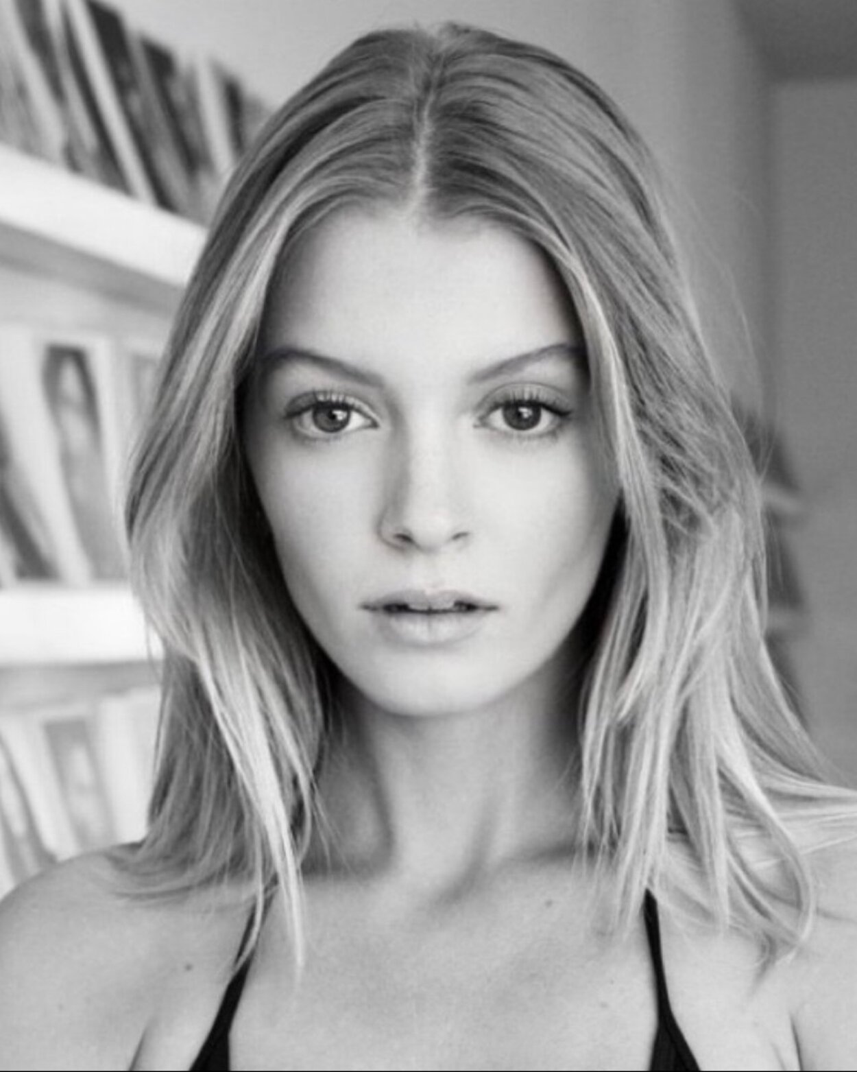 Casey Engleson - Model Portfolio & Booking - Swipecast