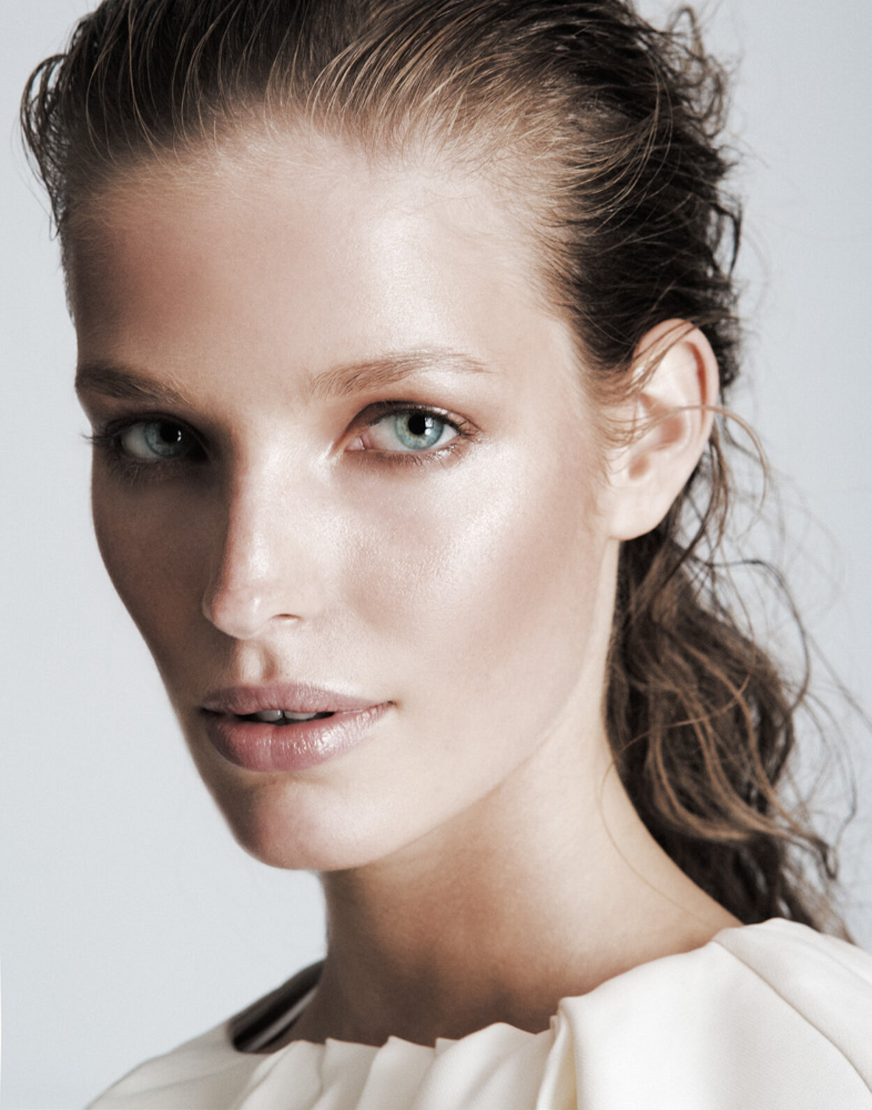 Charlie Taylor - Hair Stylist Portfolio & Booking - Swipecast