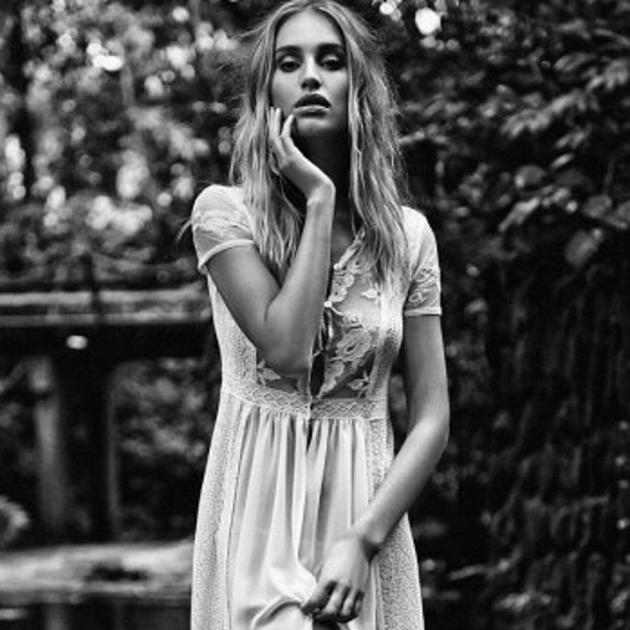 Ana Salles - Creative Director Portfolio & Booking - Swipecast