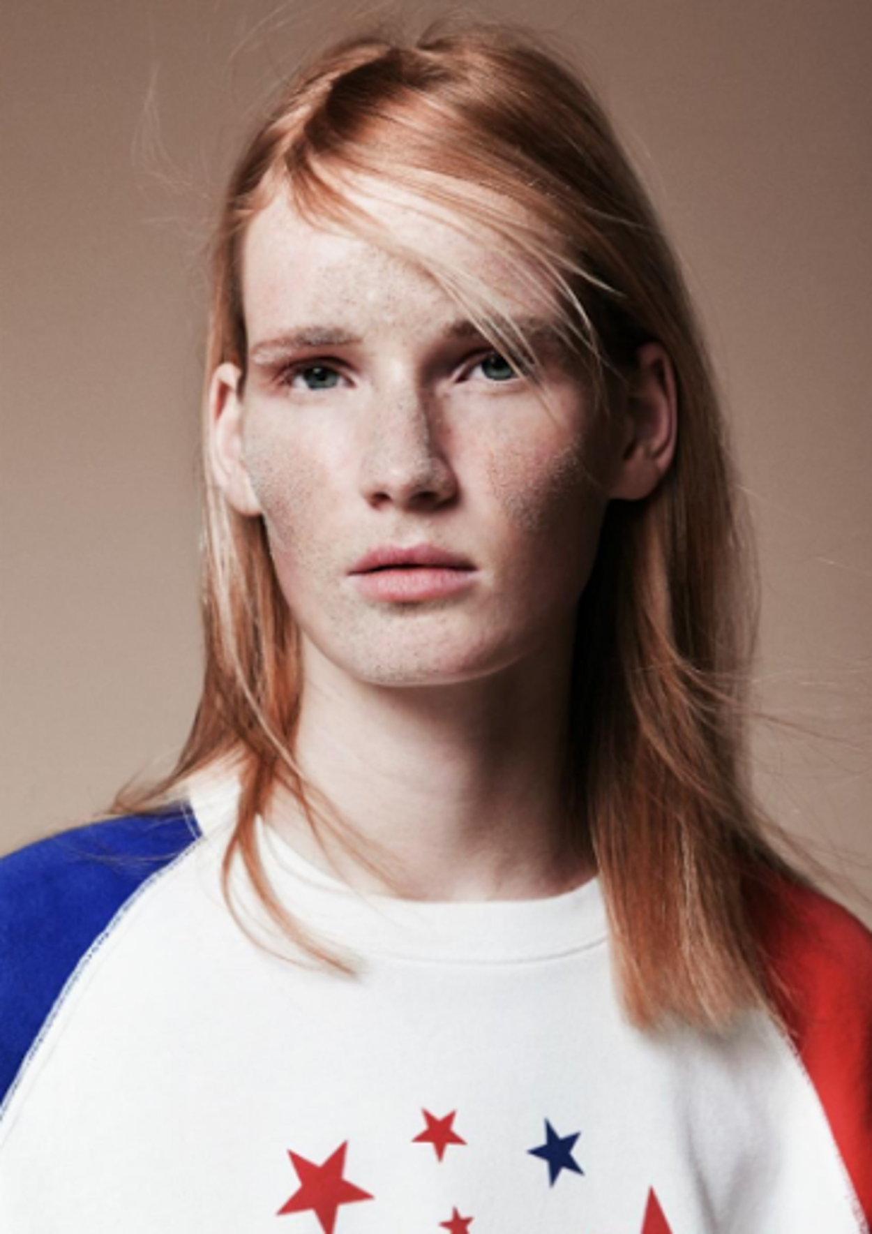 Sharon Timmer - Model Portfolio & Booking - Swipecast