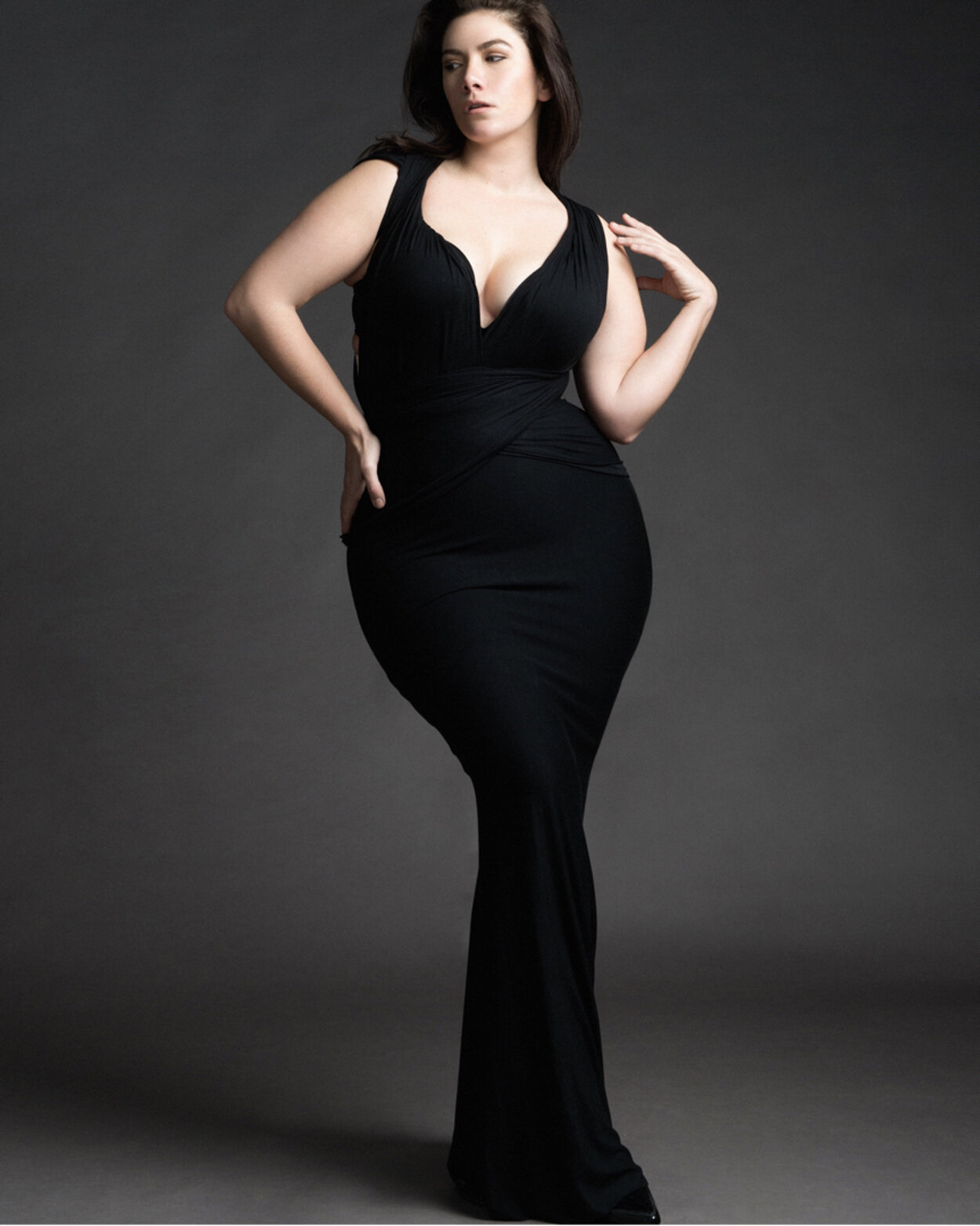 Emma Meyer - Model Portfolio & Booking - Swipecast