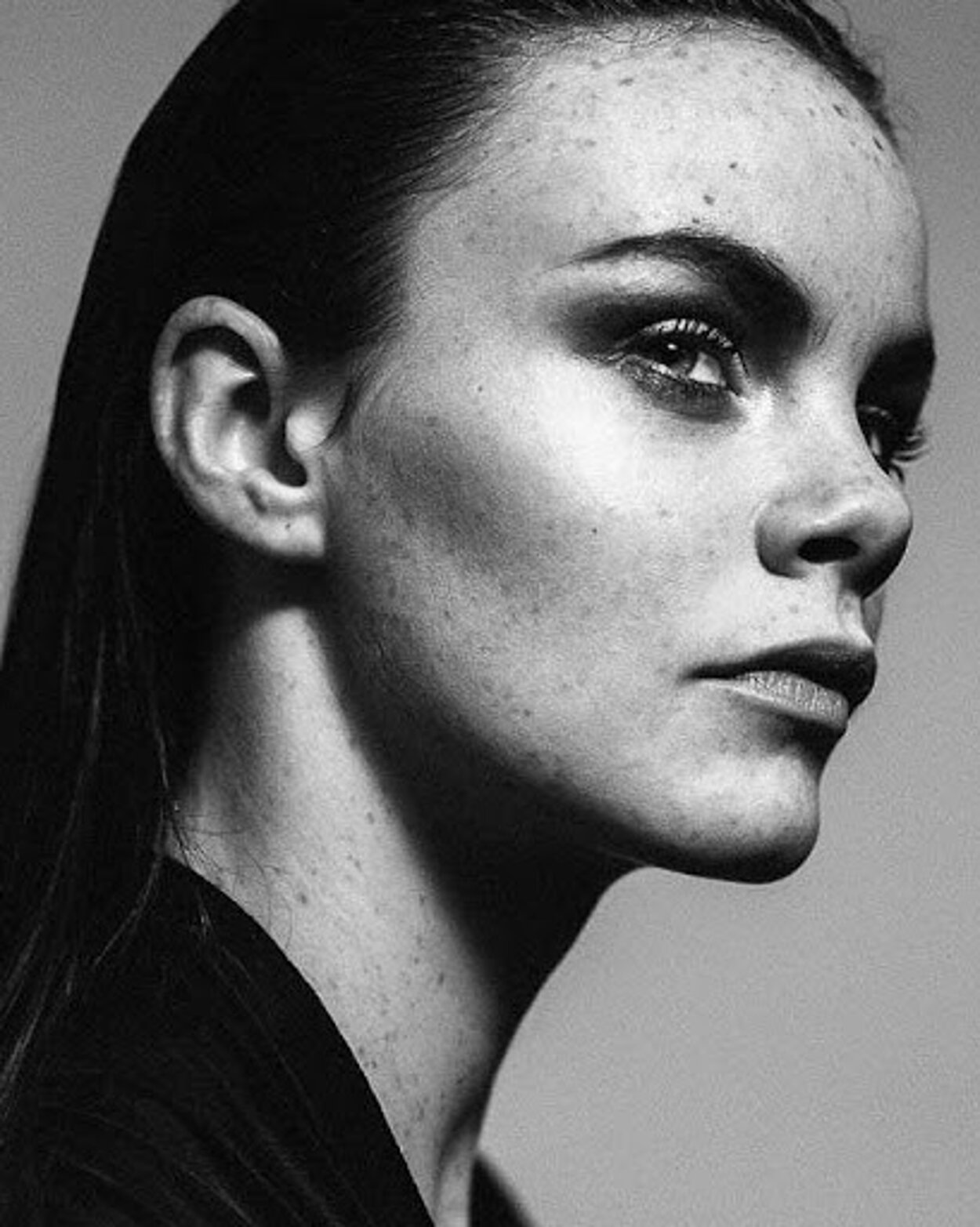 Marine Barbier - Model Portfolio & Booking - Swipecast