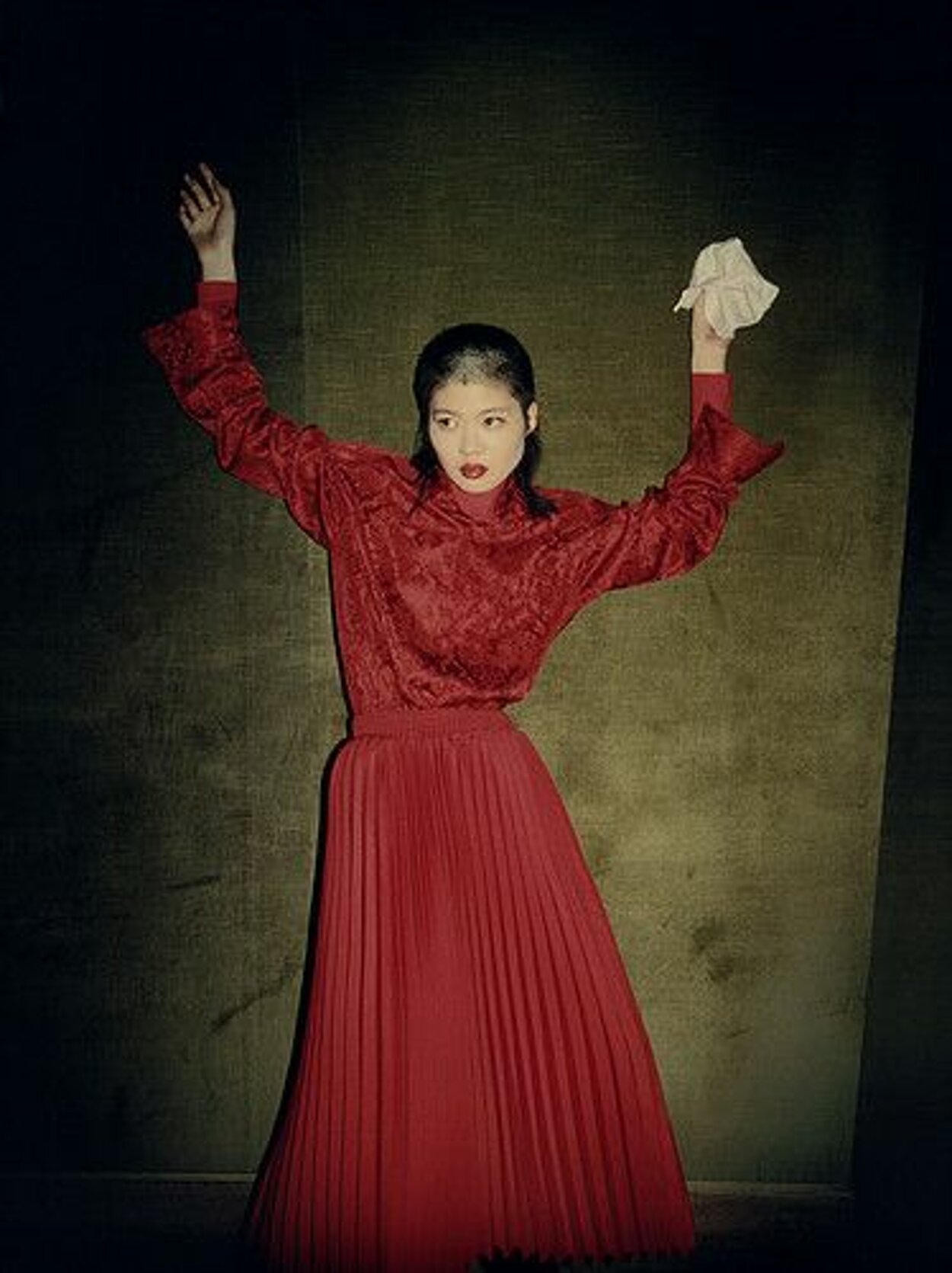 Inge Grognard - Make-up Artist Portfolio & Booking - Swipecast